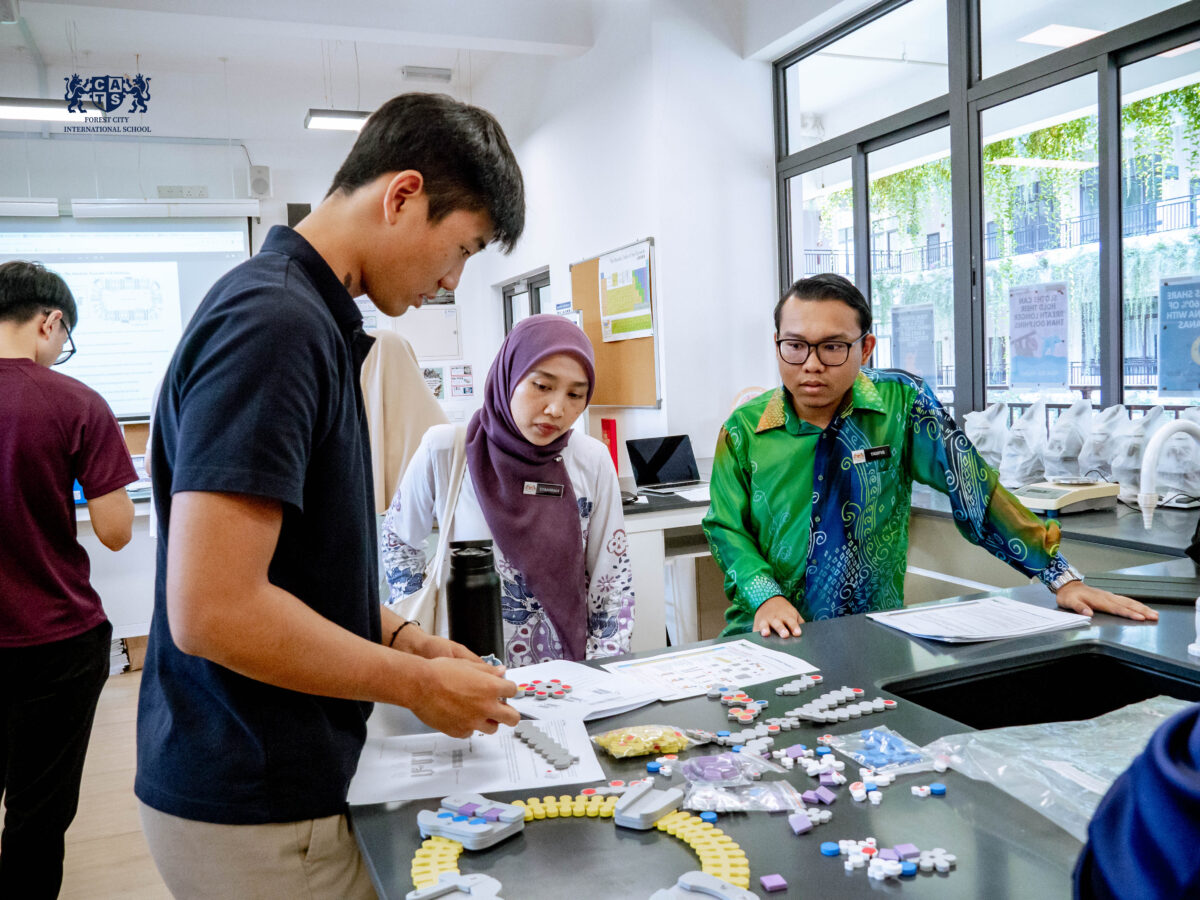 MOE Visit - Forest City International School